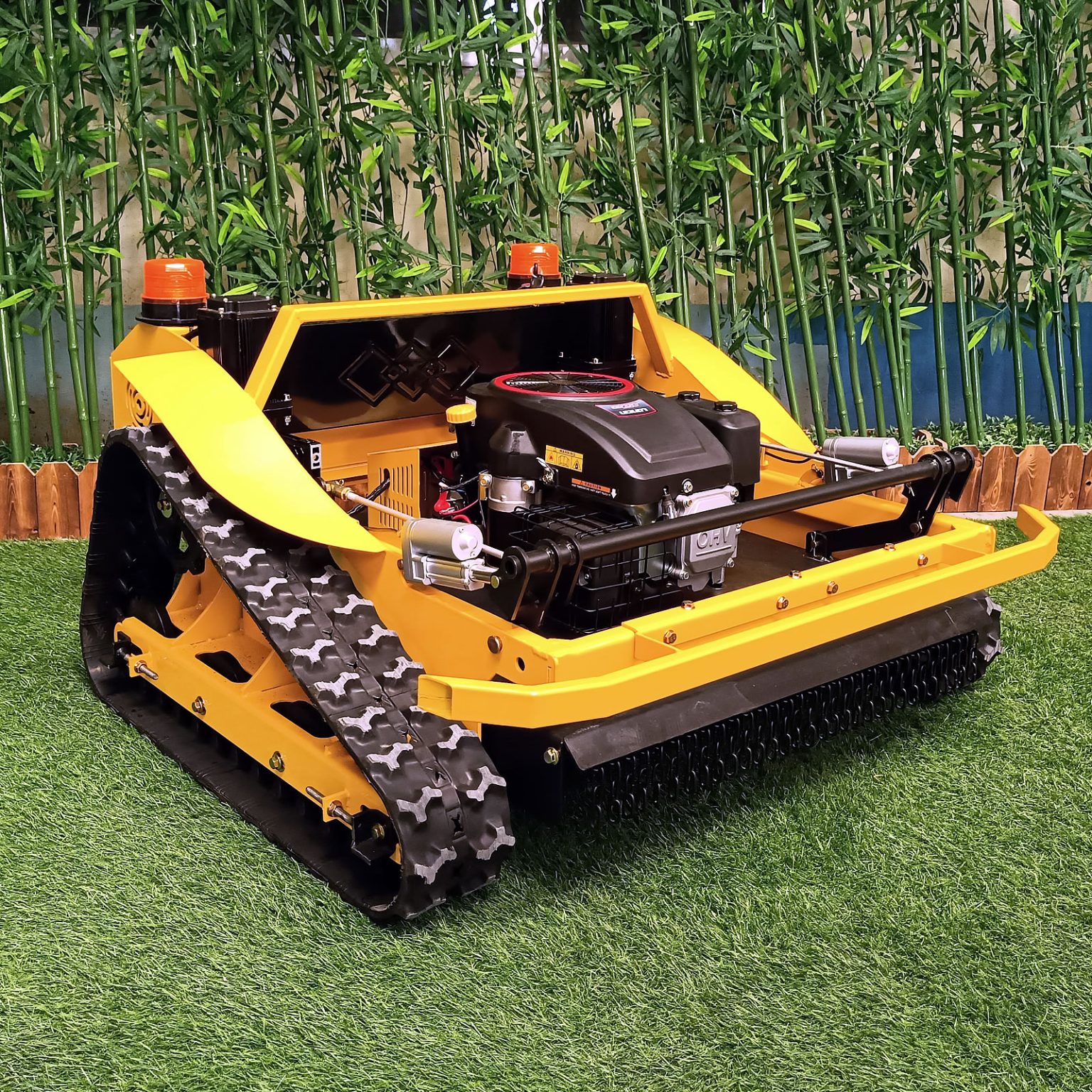Rubber Track Remote Operated Slope Mower (VTLM800) – Vigorun Mower ...