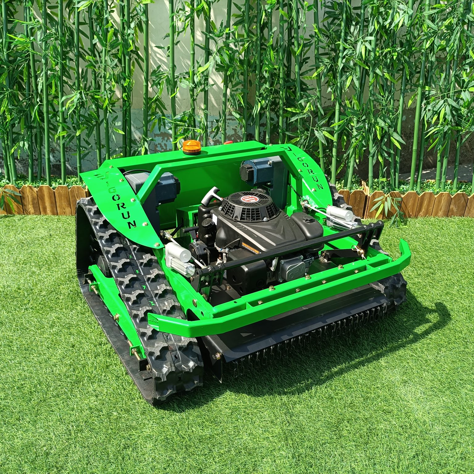 Rubber Track Remote Operated Slope Mower (VTLM800) – Vigorun Mower ...